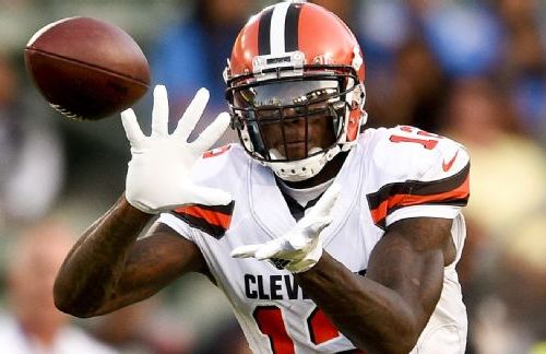 A Flash (Gordon) of Hope For Browns - The Sports Column | Sports ...